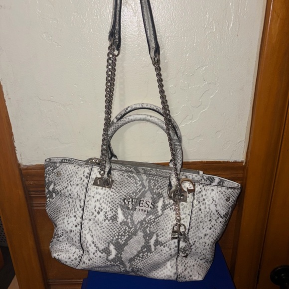 Guess | Bags | Guess Snakeskin Print Tote Bag Shoulder Bag W Chain ...
